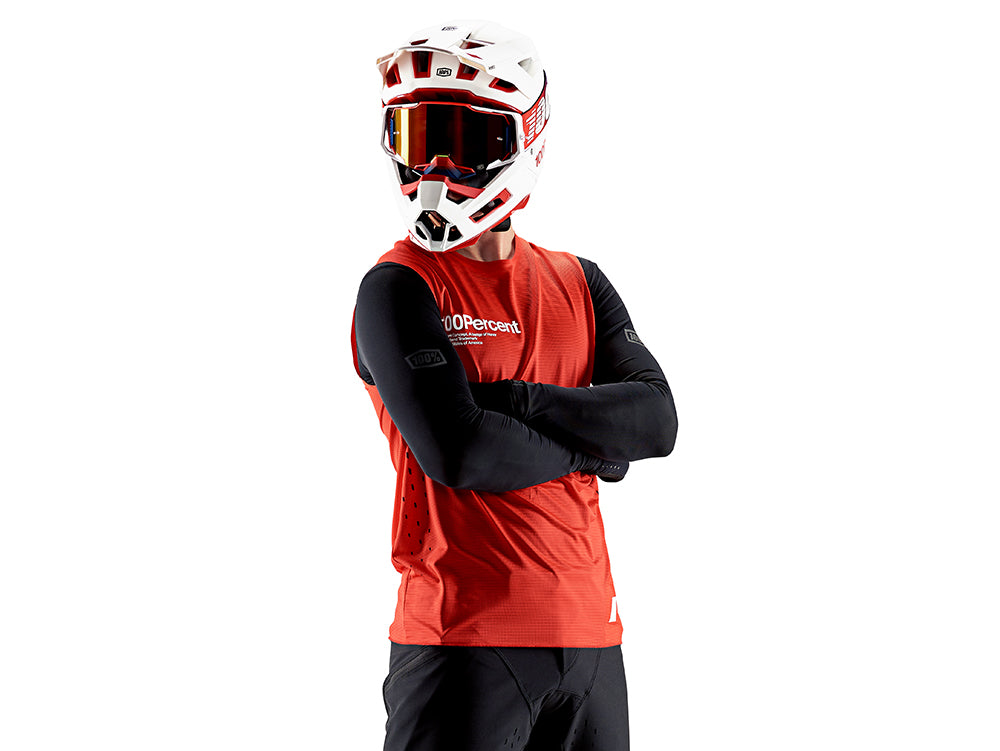 Mountain Bike Gear - MTB Protective Gear and Clothing | Ride 100%
